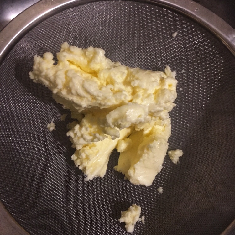 Homemade Kefir Cultured Butter – Keshkek Meshkek