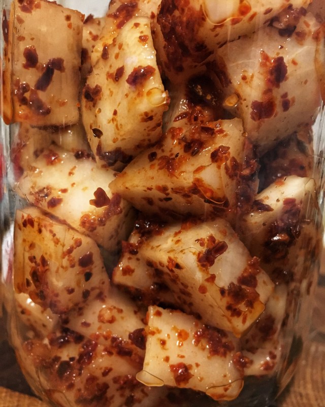 Kkakdugi Kimchi- White Radish Kimchi – Keshkek Meshkek